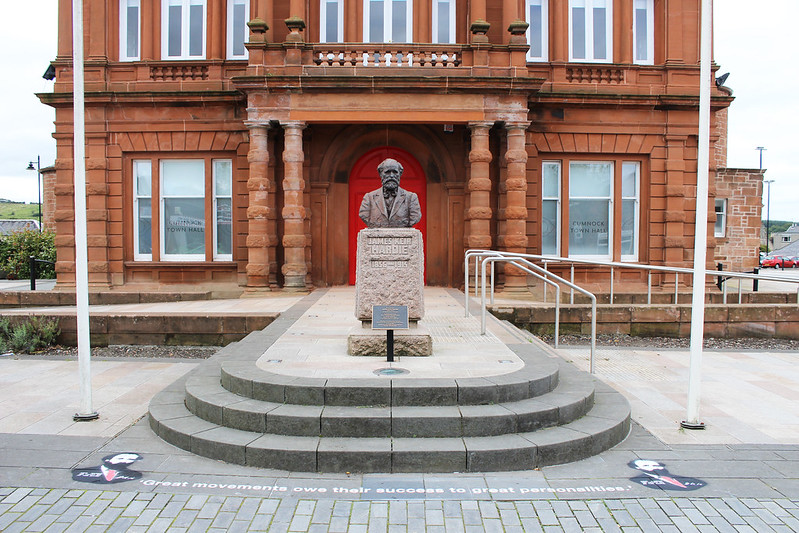 Places – Monuments – Cumnock History Group